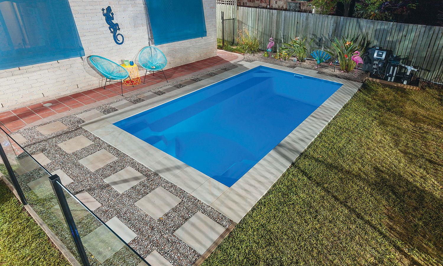 Entertainer 5.5 - Freedom Pools